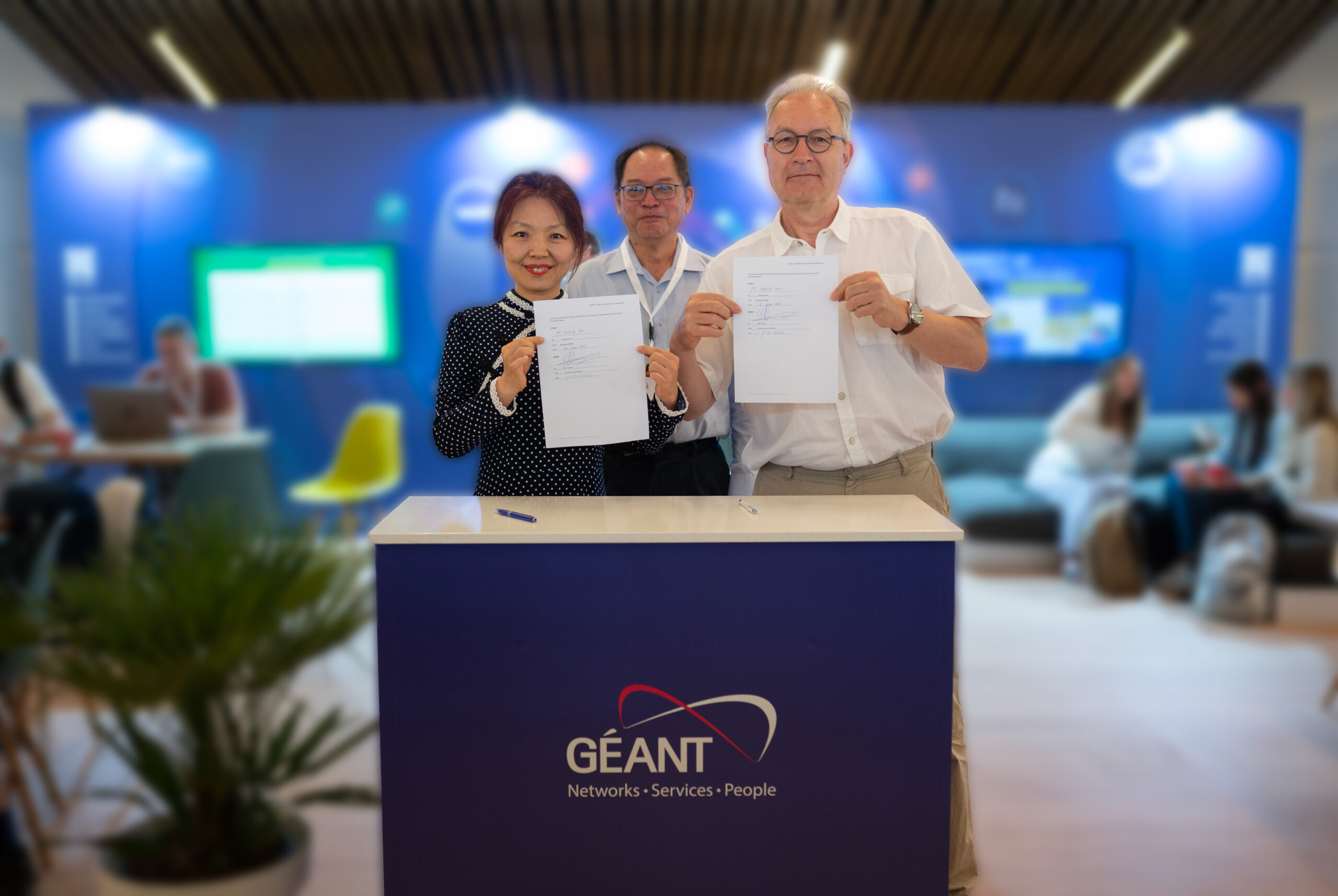 GÉANT and CSTNET sign agreement for tenfold increase of interconnection ...