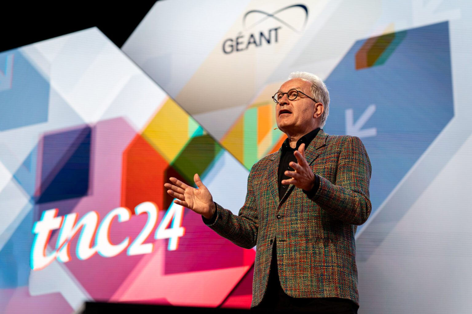 The rendezvous begins: TNC24 opens in spectacular Rennes | GÉANT CONNECT Online