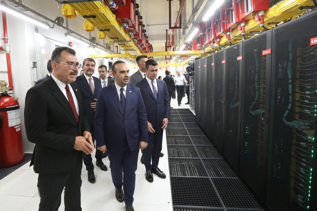 TÜBİTAK ULAKBİM unveils cutting edge data centre and the new ARF supercomputer | GÉANT CONNECT ...